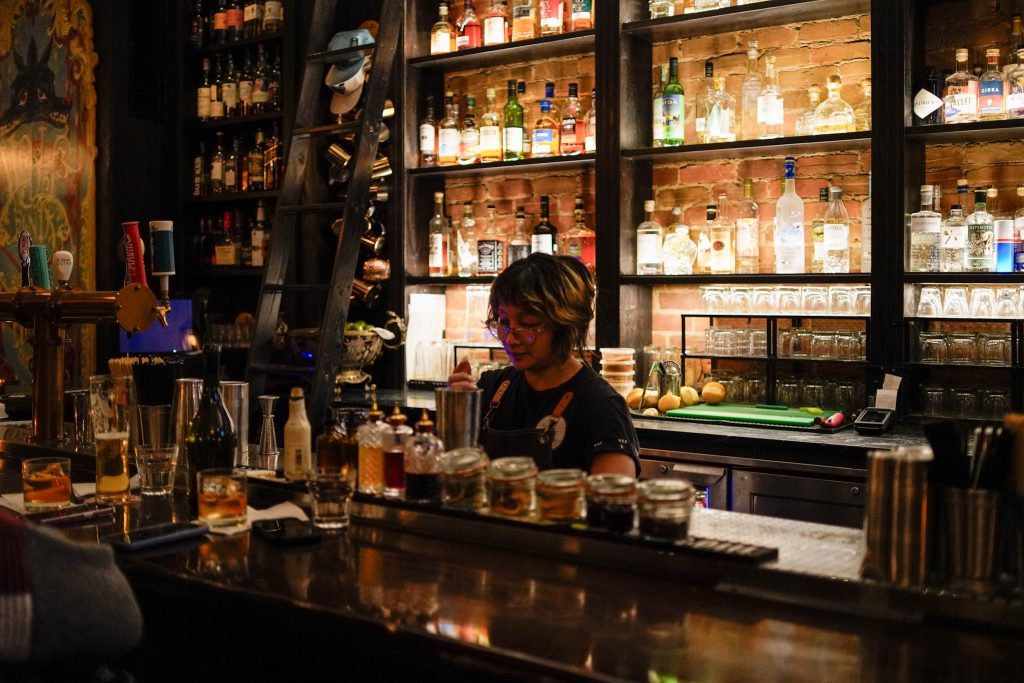 Best Pub Experience in Montreal: A Review of Pub Wolf & Workman - The ...